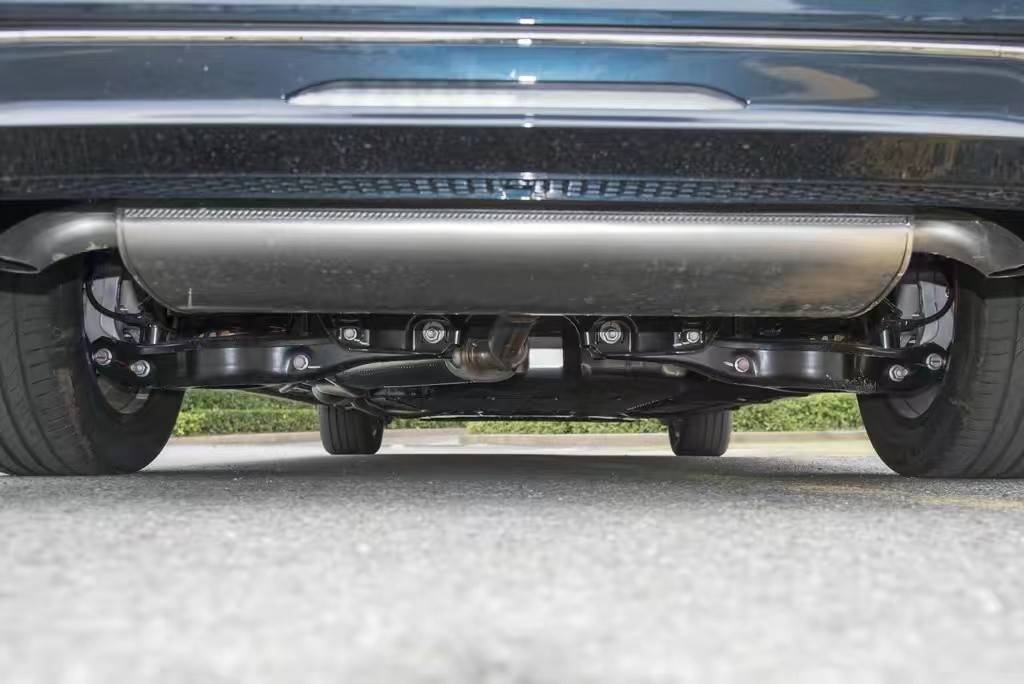 国产高端MPV又一“狠角色”，配插混动力，32.98万起，解读传祺E9_搜狐汽车_搜狐网