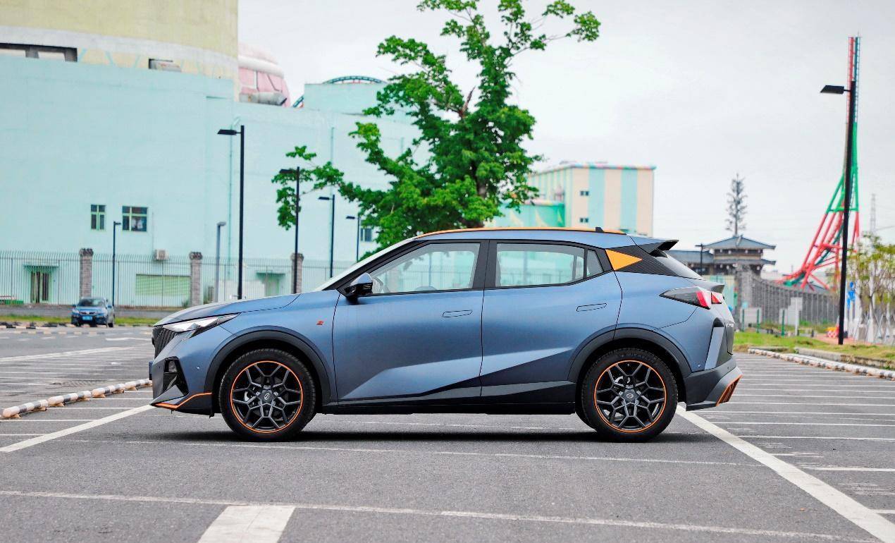 试驾传祺GS3影速：8.58万起，1.5T发动机177马力，7.5秒破百_搜狐汽车_搜狐网