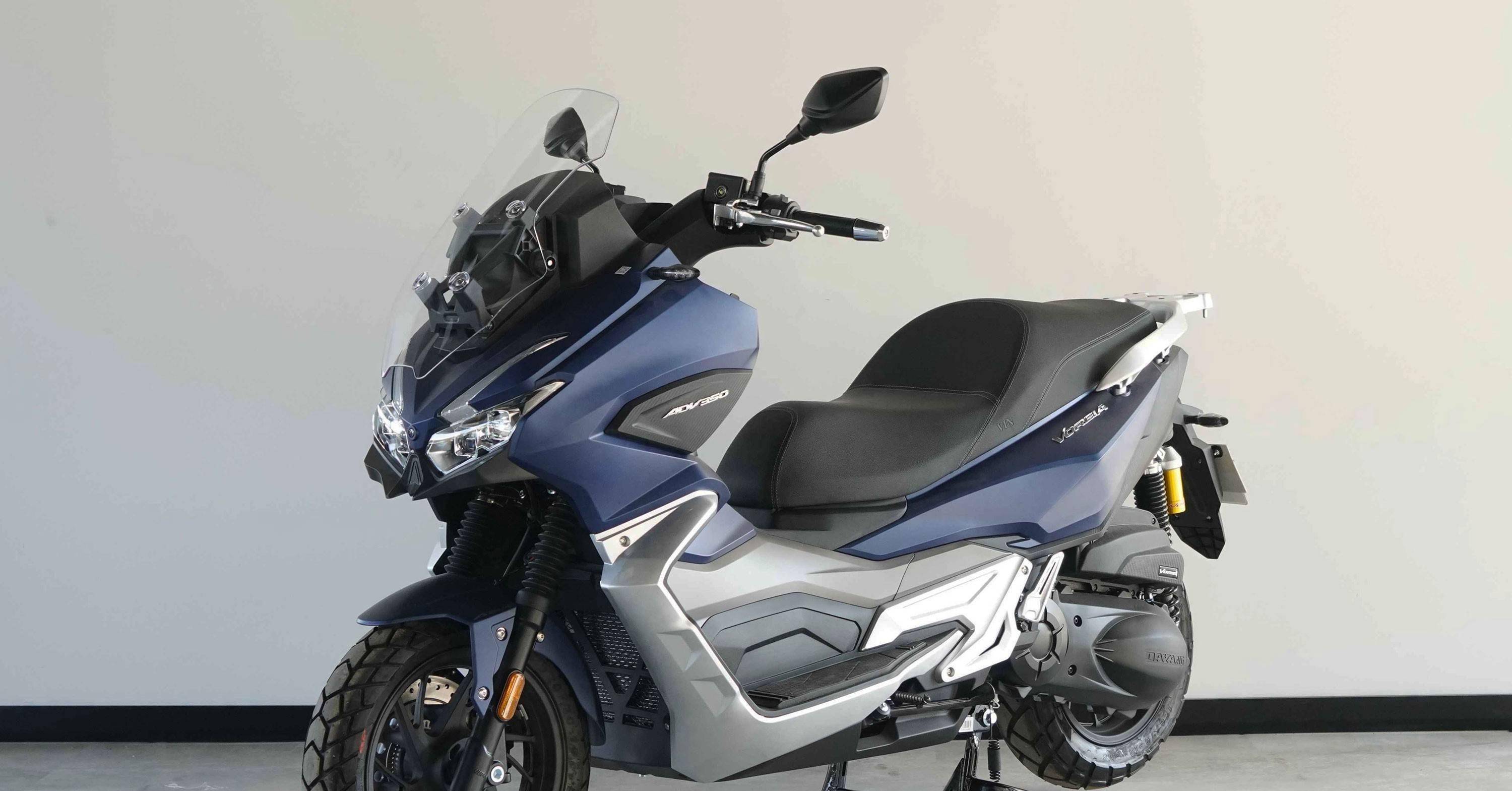 盘点10台大油箱长续航300CC踏板摩托车，本田雅马哈XMAX优势明显_搜狐汽车_搜狐网