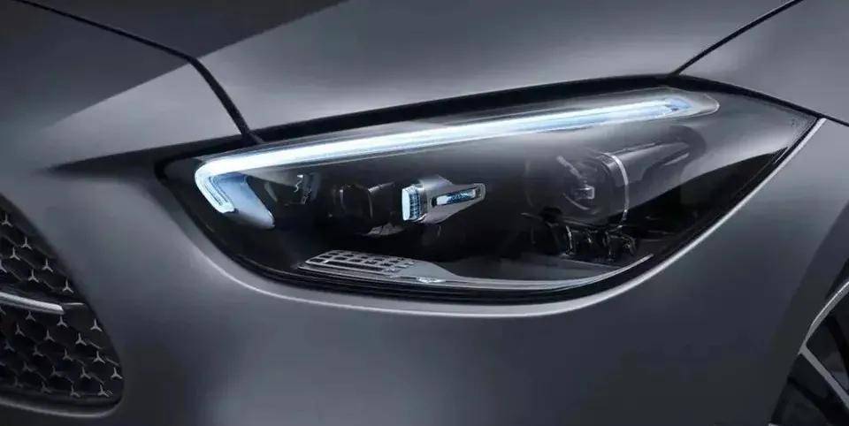 合资车中的“佼佼者”，入门即配9AT，比A4L漂亮，品质还出色_搜狐汽车_搜狐网