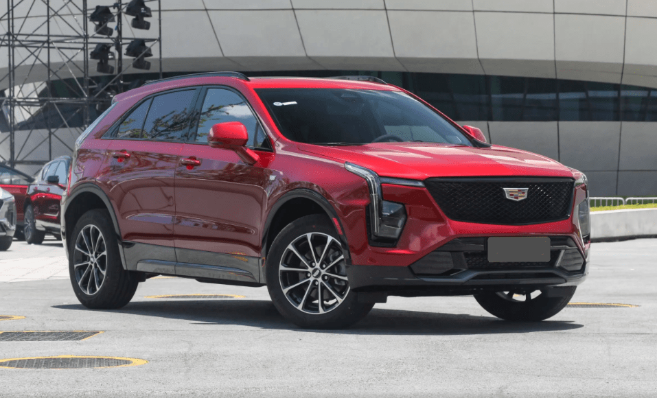 凯迪拉克XT4焕新上市，22.97万起配33英寸9K屏，选哪款更合适_搜狐汽车_搜狐网