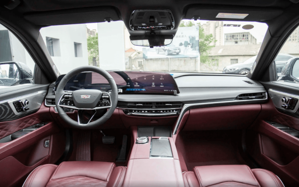 豪华科技与狠活？试驾体验新款凯迪拉克CT6，设计思路向LYRIQ看齐_搜狐汽车_搜狐网