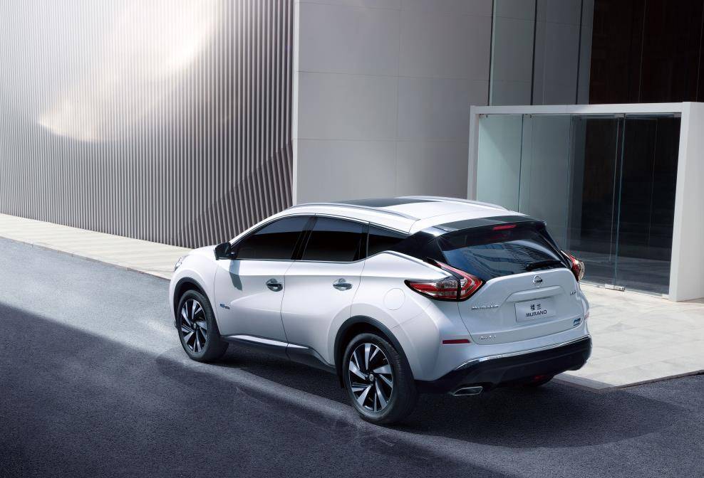 日产最厚道的中型SUV，轴距2830mm真皮5座，2.5T四驱245匹_搜狐汽车_搜狐网