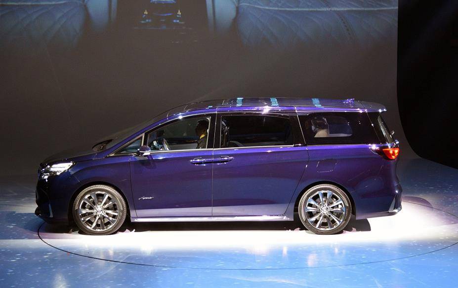 别克很有想法，新款GL8堪比头等舱，车长5米25，2.0T＋全新8AT_搜狐汽车_搜狐网