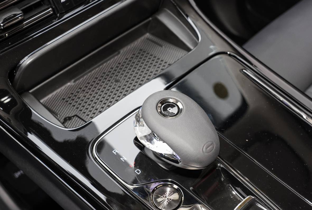 新车：广汽传祺E9标配2.0T混动，对比别克GL8产品优势明显_搜狐汽车_搜狐网