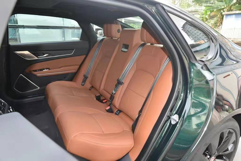 解读捷豹XFL，降幅超10万，全系2.0T动力配8AT，实力不输A6L_搜狐汽车_搜狐网