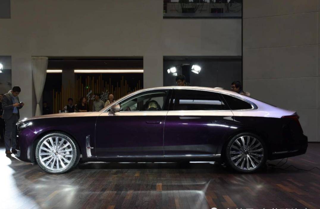 看到这台红旗H9才知道什么是中国设计，3.0T＋8AT，气场太强大_搜狐汽车_搜狐网