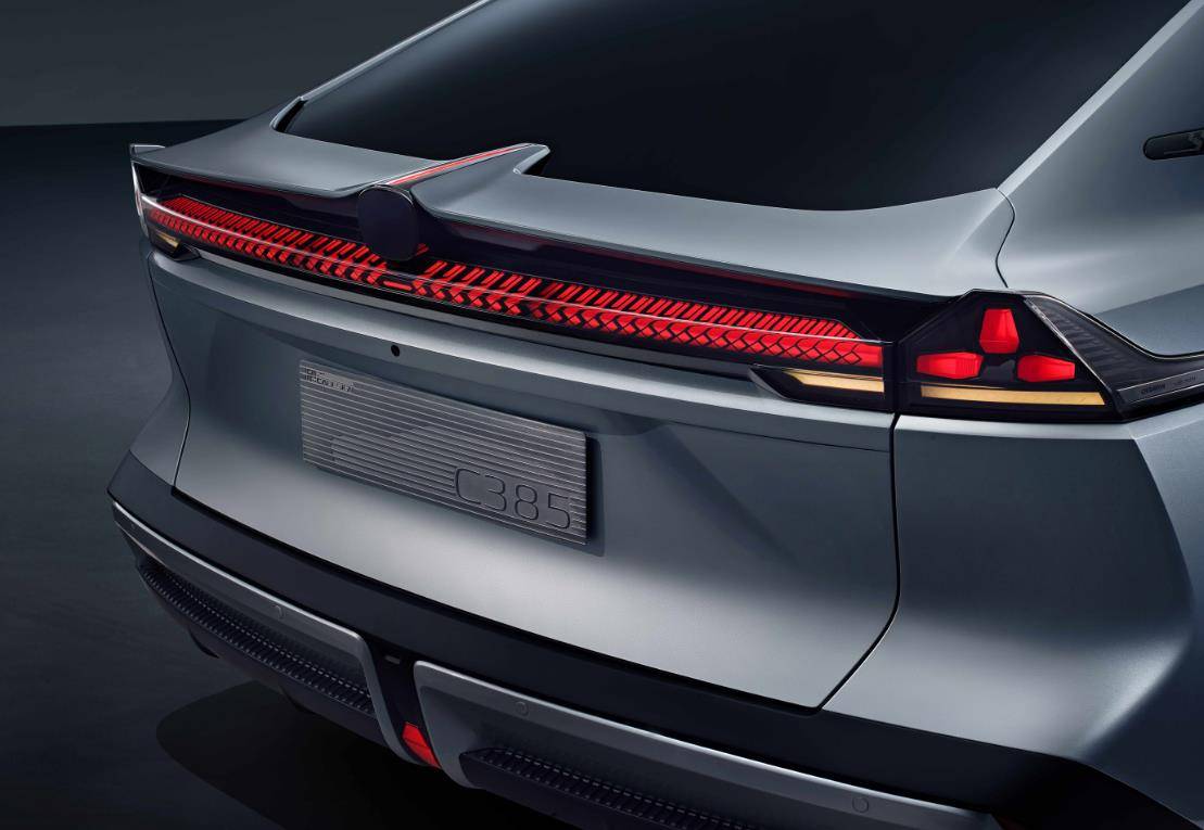 长安C385轿跑样车下线，设计复制粘贴UNI-V！新能源平台没掉队_搜狐汽车_搜狐网