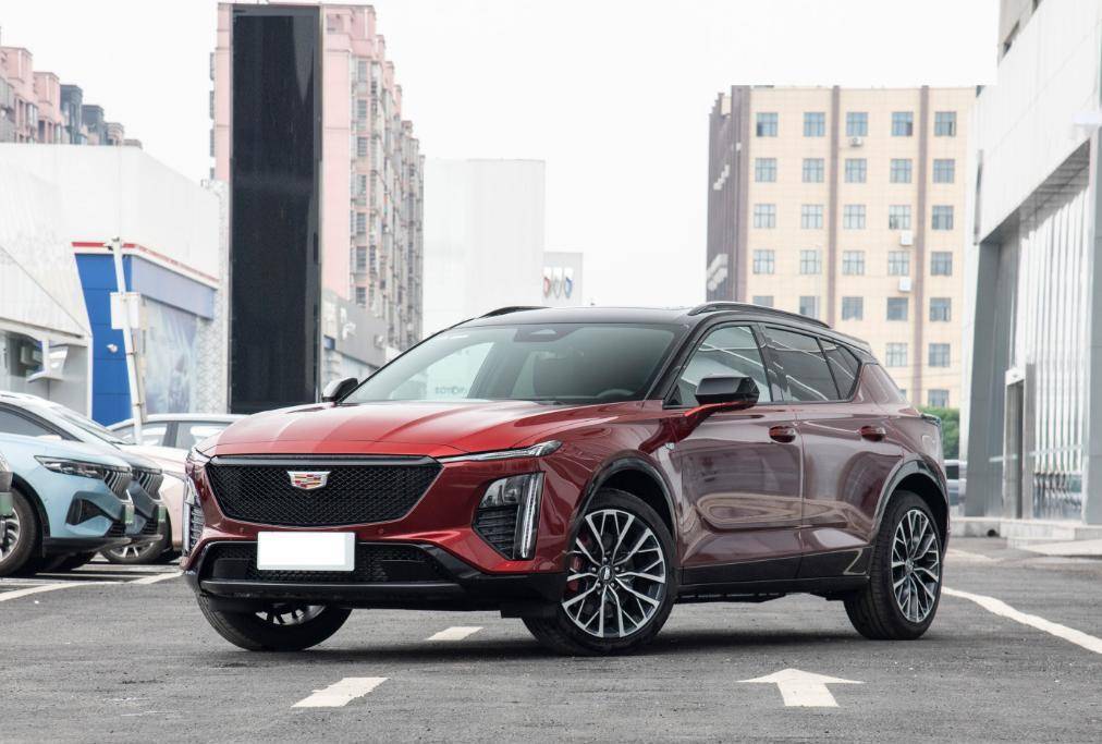 凯迪拉克“放大招”了，新车20万出头配9K曲面屏，带你看GT4_搜狐汽车_搜狐网