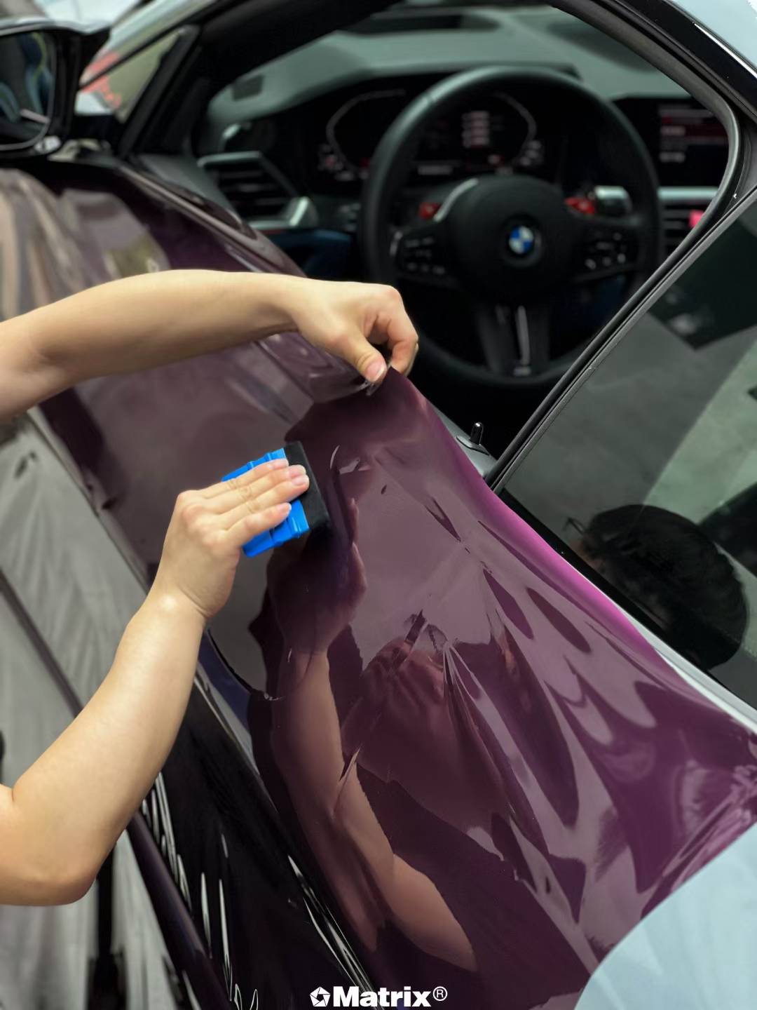 宝马M4矩阵Matrix改色膜理想的紫，紫色，代表着热爱与浪漫_搜狐汽车_搜狐网