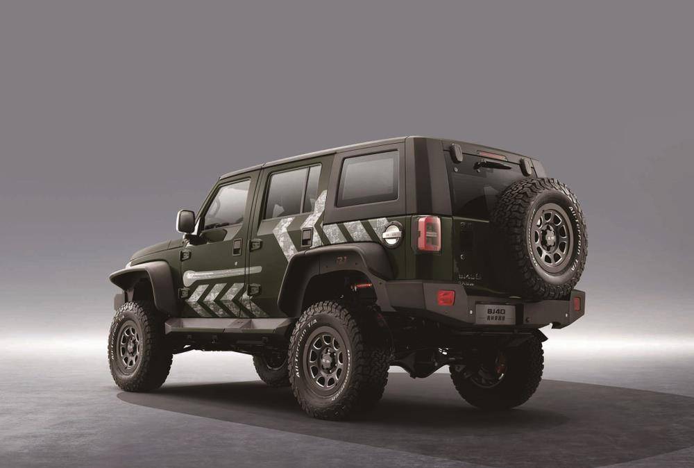 北汽不装了，BJ40原厂改装版预售28万！越野实力叫板H9罗伦士_搜狐汽车_搜狐网