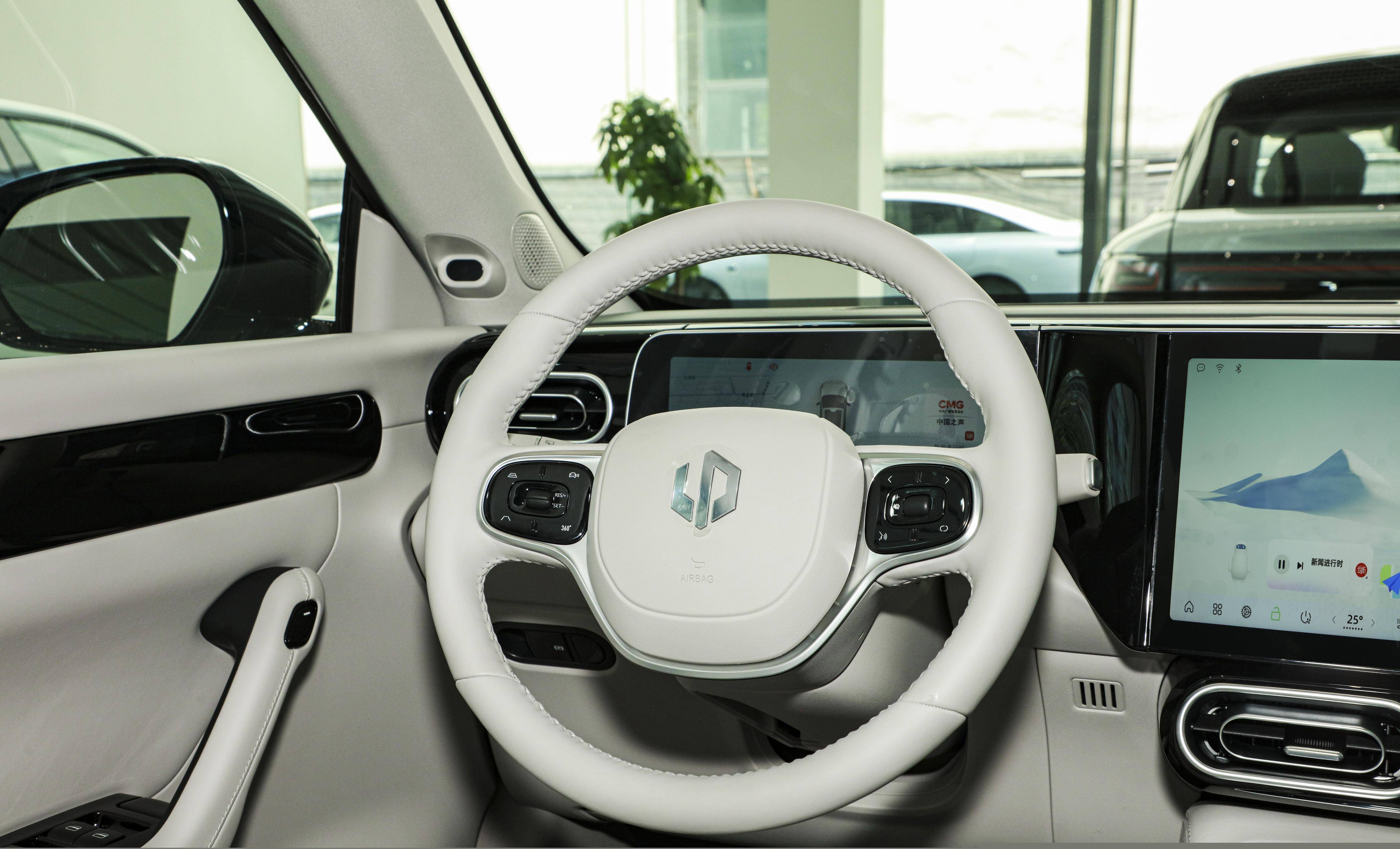 闷声赚钱？4月卖出6146辆，中型SUV，14.98万，性价比才是王道！_搜狐汽车_搜狐网