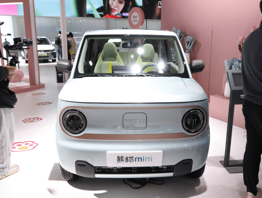 综合评测吉利熊猫mini，微型车领域新宠，能否正面胜过宏光MINIEV_搜狐汽车_搜狐网