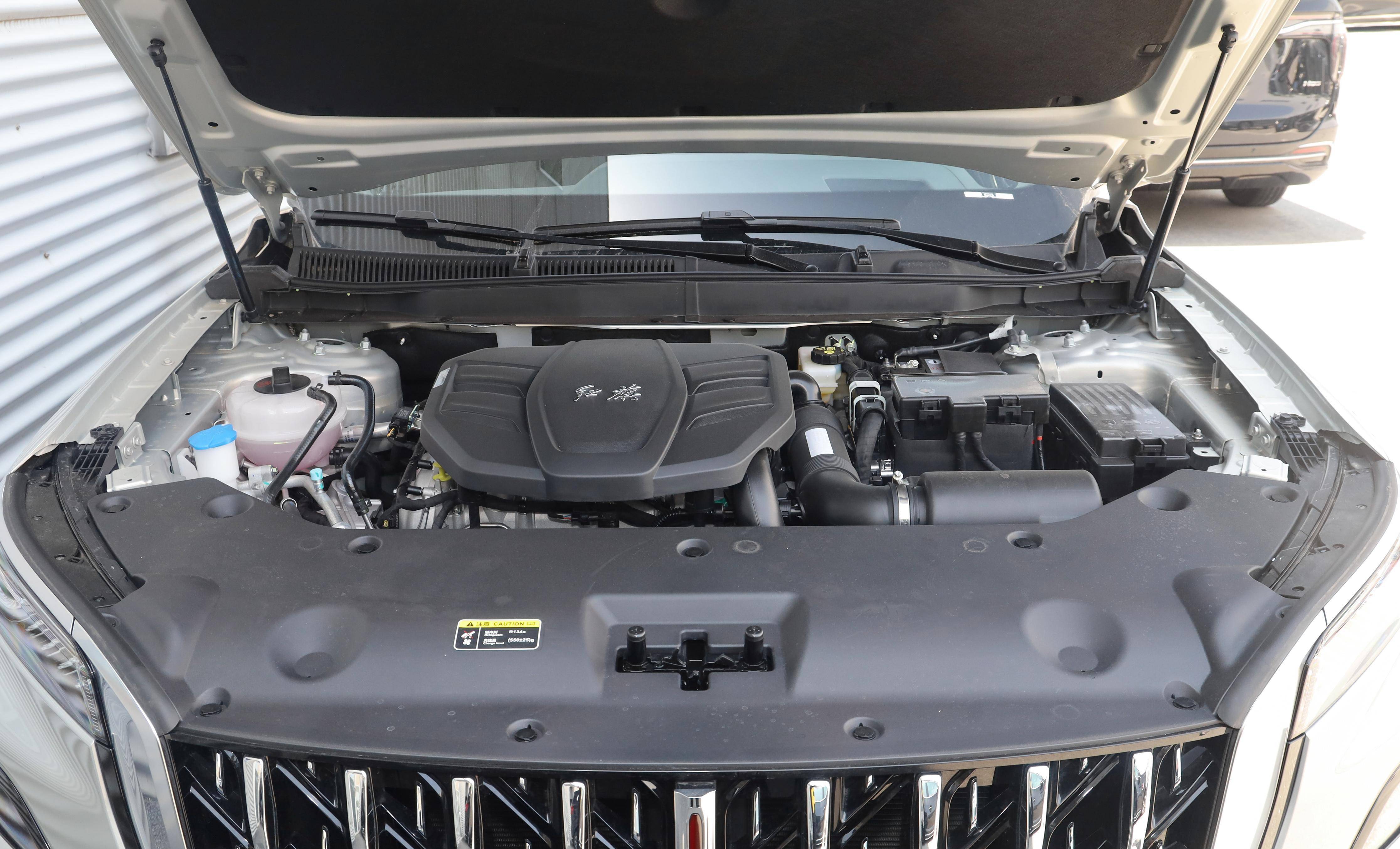 途观L真不香了！这SUV标配252马力+8AT，好开又大气，红旗HS5_搜狐汽车_搜狐网