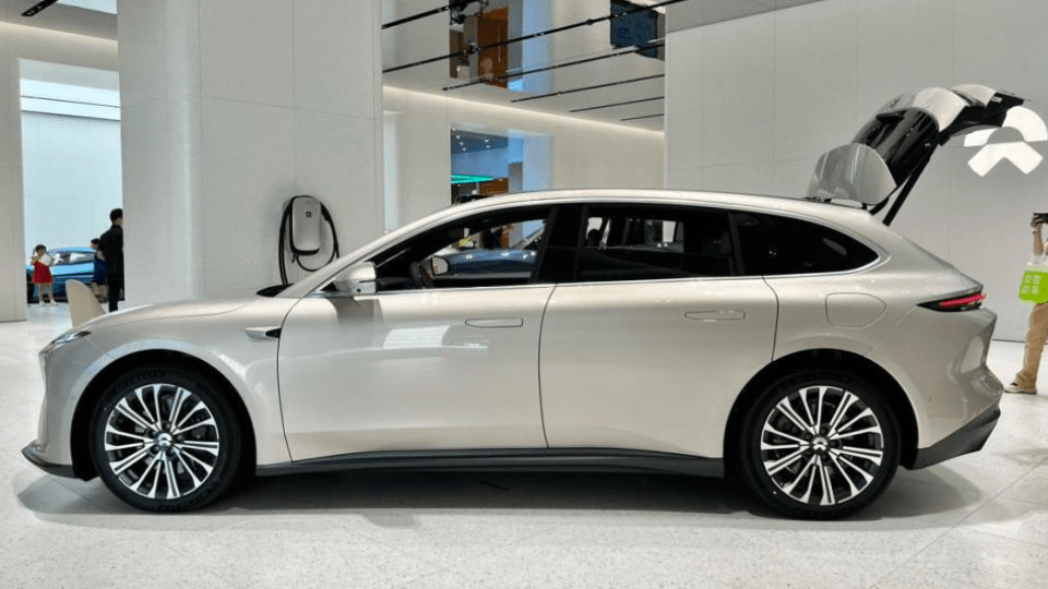 23万能买4秒破百的旅行车，蔚来ET5比奥迪值多了？_搜狐汽车_搜狐网