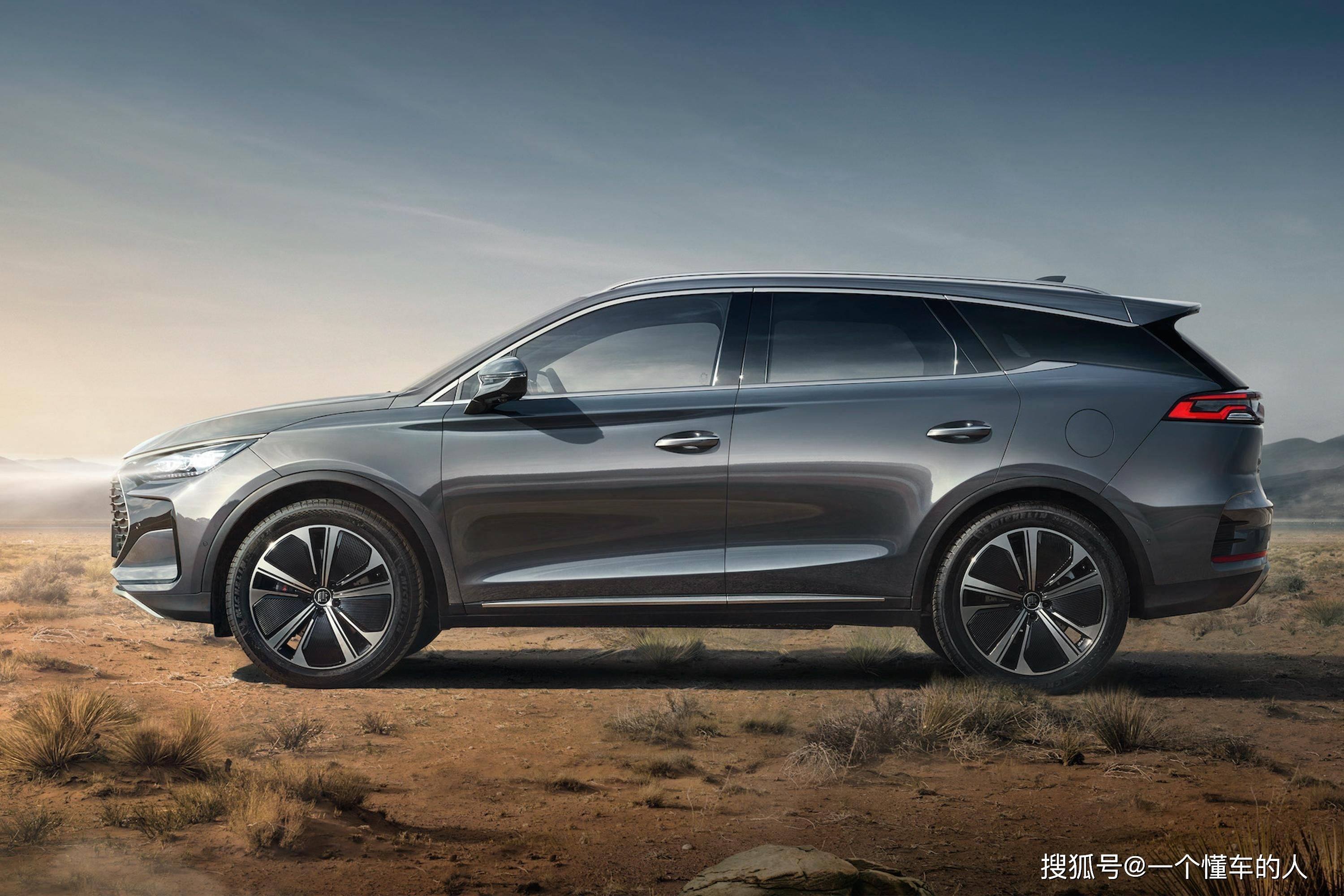 中国车企的巅峰之作？比亚迪唐DMp，30W级别的SUV还有比它好的？_搜狐汽车_搜狐网