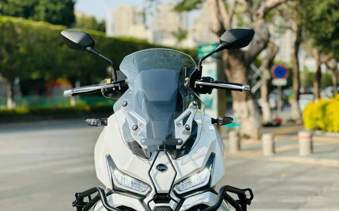 走街串巷跑山约会的不二之选，三阳哈士奇150ADV_搜狐汽车_搜狐网