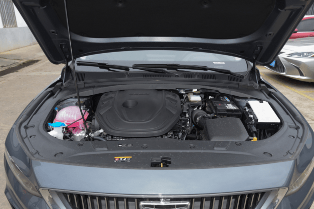 精致or硬派 吉利星瑞VS奔腾B70 2.0T不同的打开方式_搜狐汽车_搜狐网