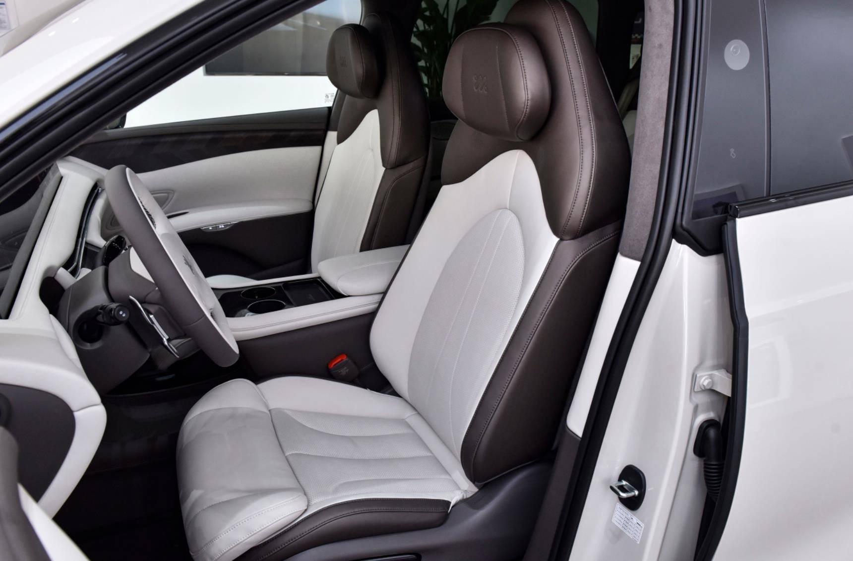 降价了，33.8万看谁更值 蔚来ES6对比智己LS7_搜狐汽车_搜狐网