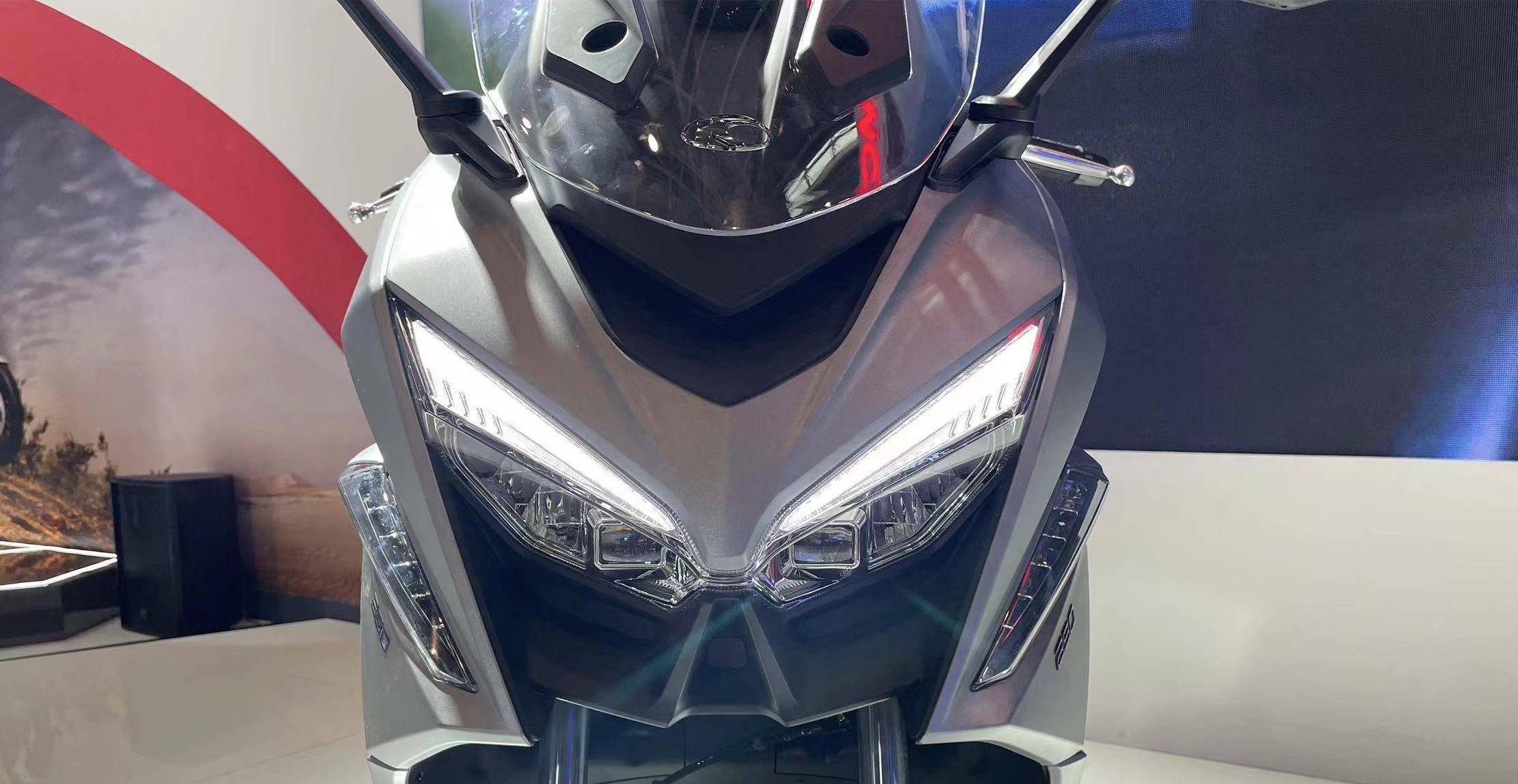 售价26999元，光阳中大型踏板车型：2023款光阳赛艇ST250上市！_搜狐汽车_搜狐网