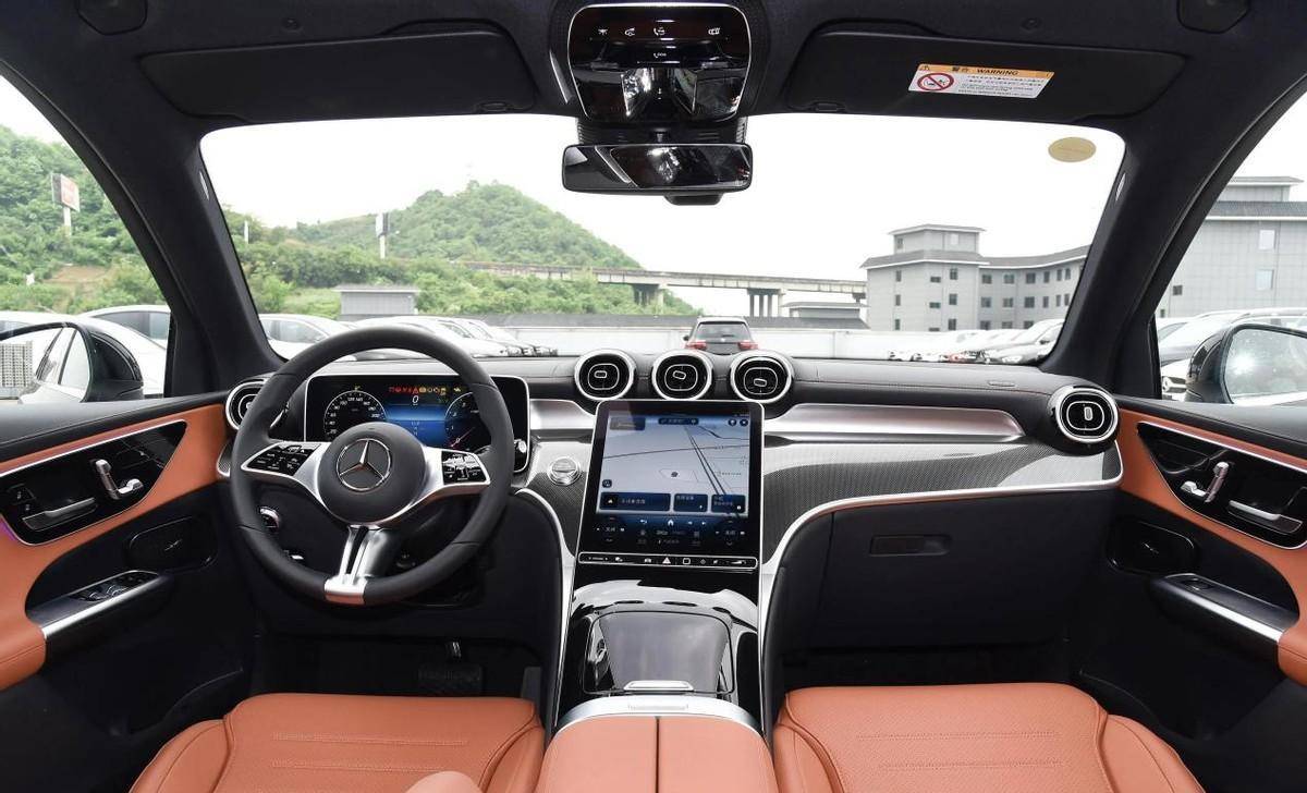 40万全家满意的家庭SUV，凯迪拉克XT6福特探险者奔驰GLC怎么选_搜狐汽车_搜狐网