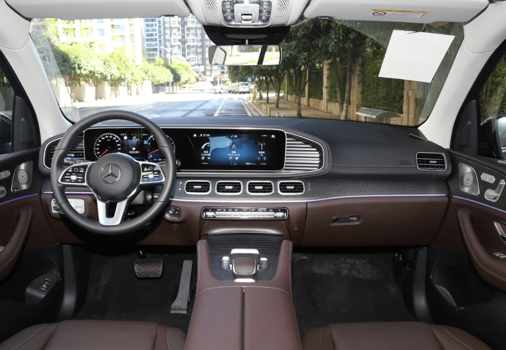 综合评测奔驰GLE，主打年轻化，2.5T＋48V轻混更给力_搜狐汽车_搜狐网