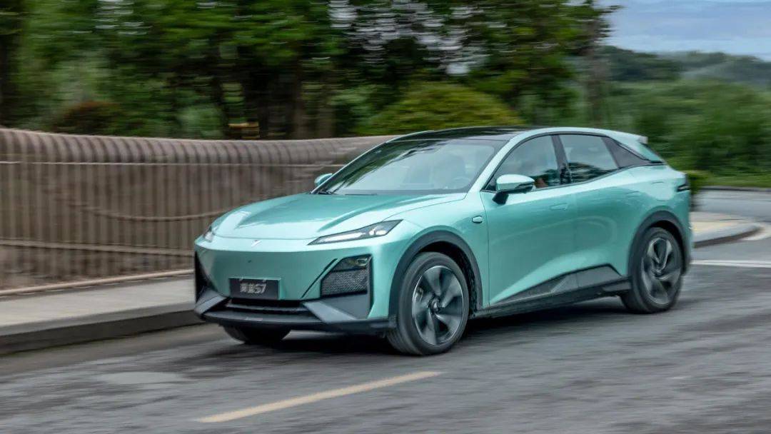 中型SUV 深蓝S7上市，价格逼近紧凑型SUV销冠宋PLUS_搜狐汽车_搜狐网