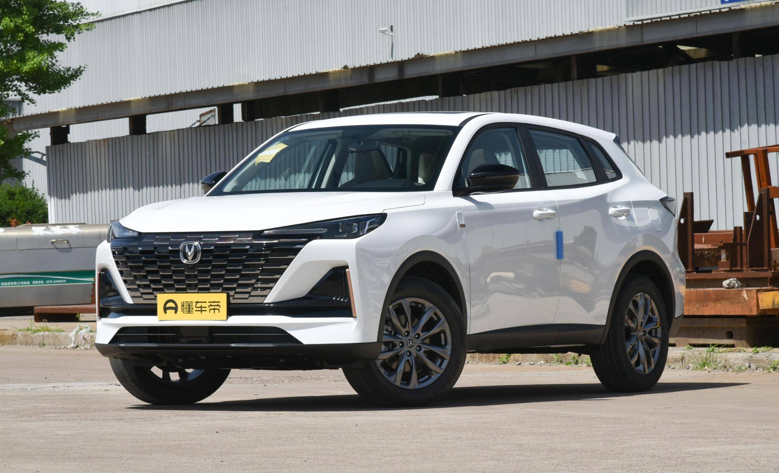 长安CS55P销量暴跌，从月销量过万到如今几千，是否还值得买？_搜狐汽车_搜狐网