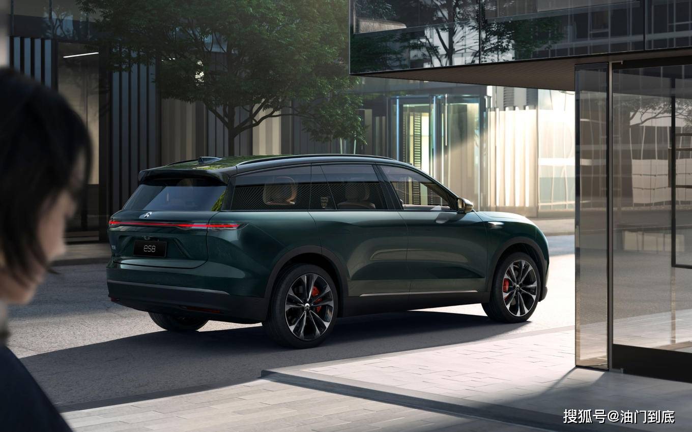 争夺C位，蔚来ES8获小幅更新_搜狐汽车_搜狐网