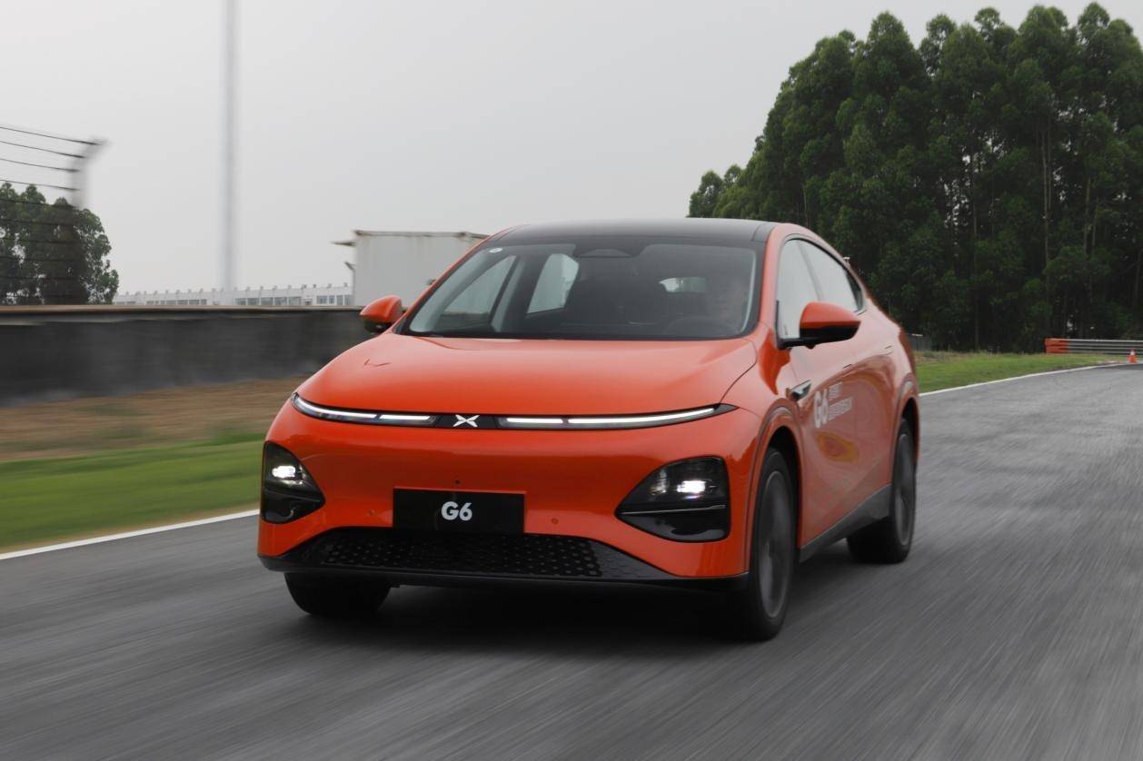 搭载XNGP全场景，25万级最强智驾轿跑SUV小鹏G6上市_搜狐汽车_搜狐网