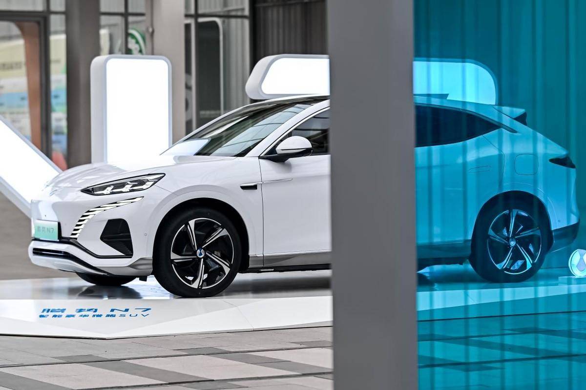 腾势N7上市,定位智能豪华猎跑SUV,势必抢夺BBA销量_搜狐汽车_搜狐网