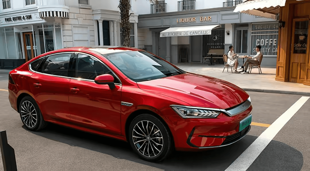 15万级谁最能打？零跑C01对比秦PLUS EV，看看谁才是“卷王”_搜狐汽车_搜狐网