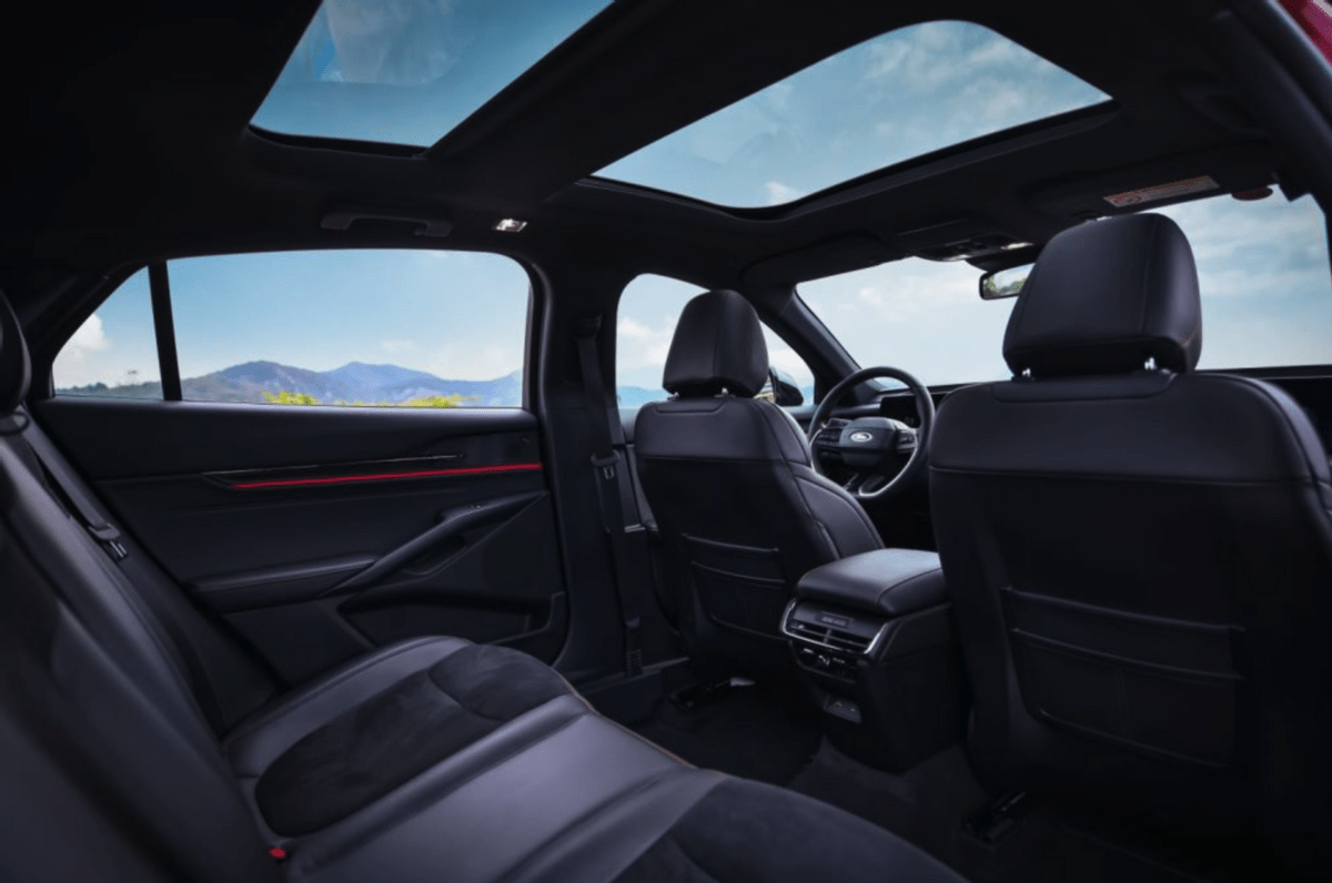 1.5T蒙迪欧来了？配8AT+超大屏，售价14.98万起_搜狐汽车_搜狐网