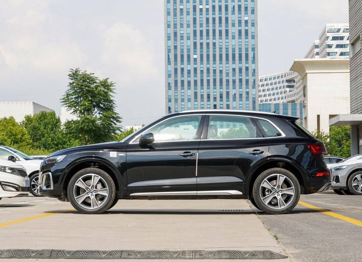 开出去面子里子都有，奥迪Q5L最高降价12.65万元，你心动了吗？_搜狐汽车_搜狐网