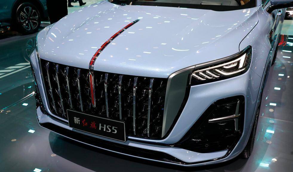 原创：豪华车不谈性价比？静态体验红旗HS5后，已经不是沾边那么简单了_搜狐汽车_搜狐网