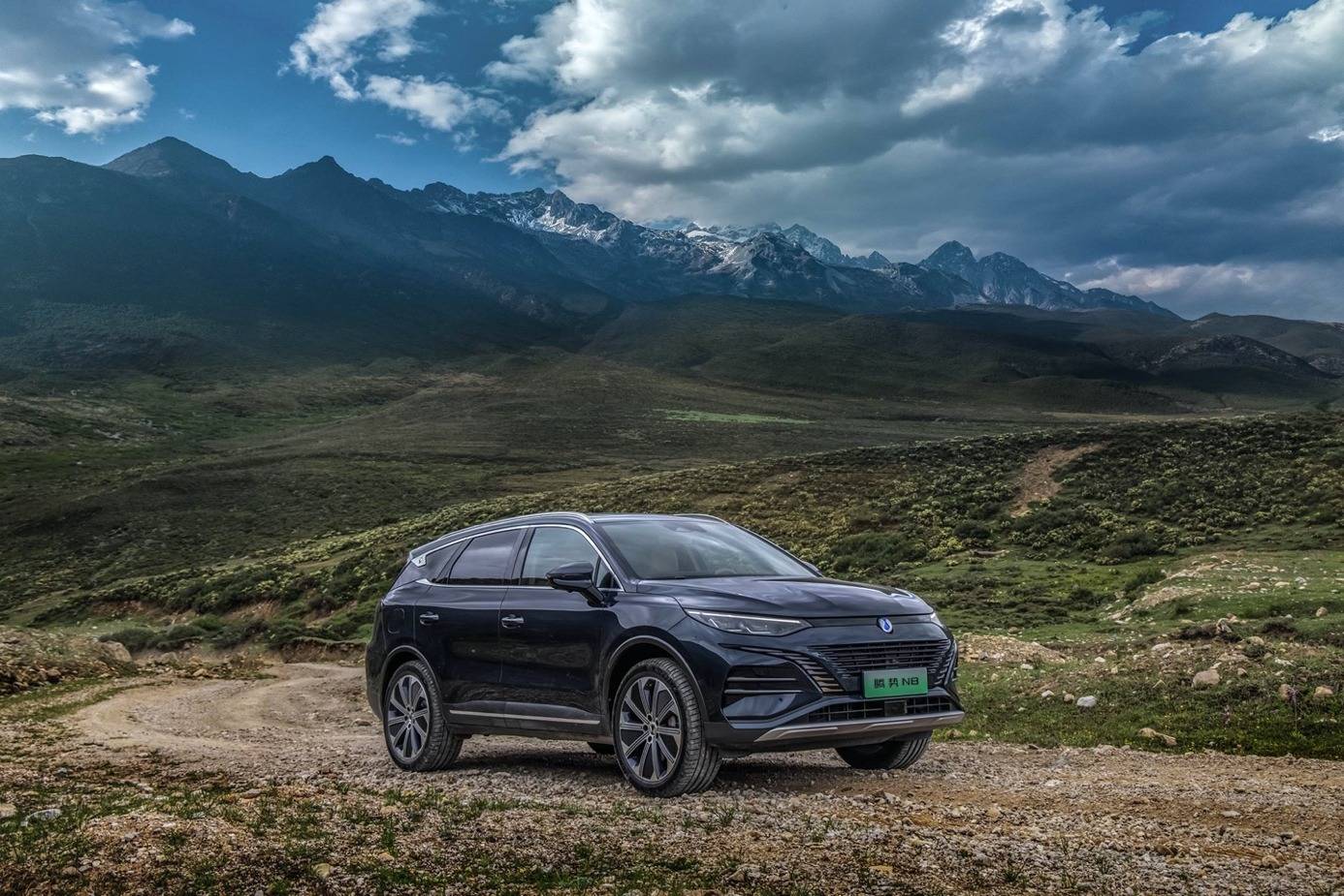 腾势N8上市31.98万起 D9 DM-i加推34.98万元车型_搜狐汽车_搜狐网