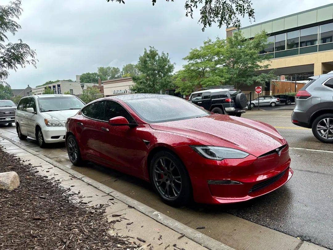 便宜1万美元！特斯拉北美开售标准续航版Model S、Model X_搜狐汽车_搜狐网