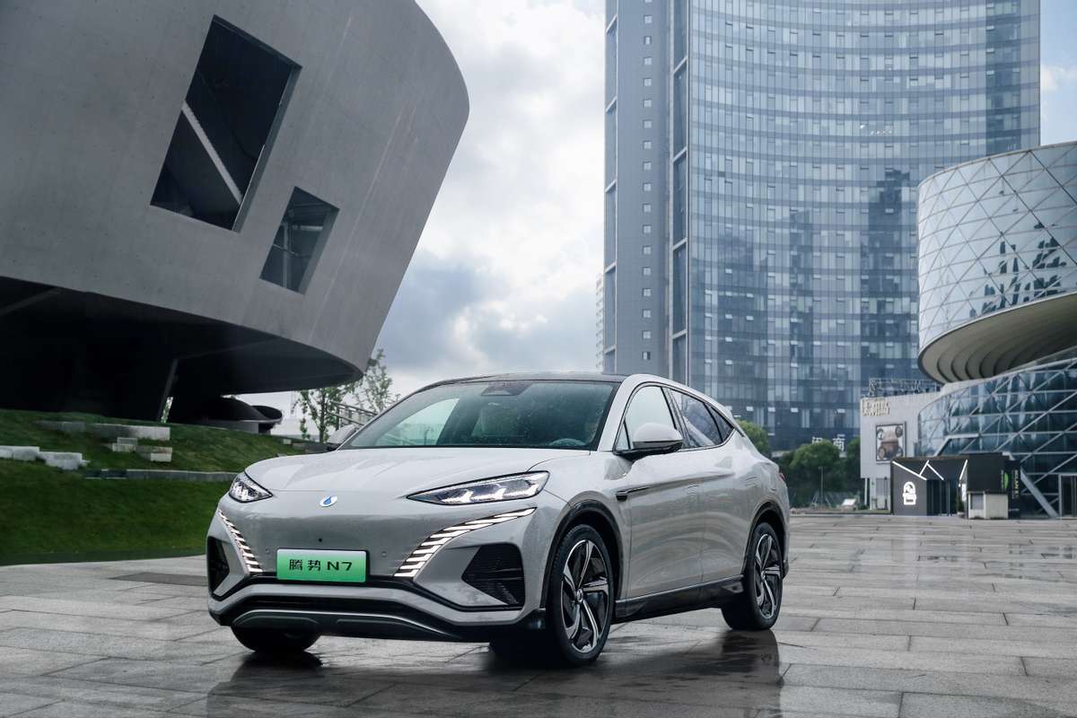 含“金汤勺”的腾势N7，究竟哪里比蔚来ES6更豪华？_搜狐汽车_搜狐网