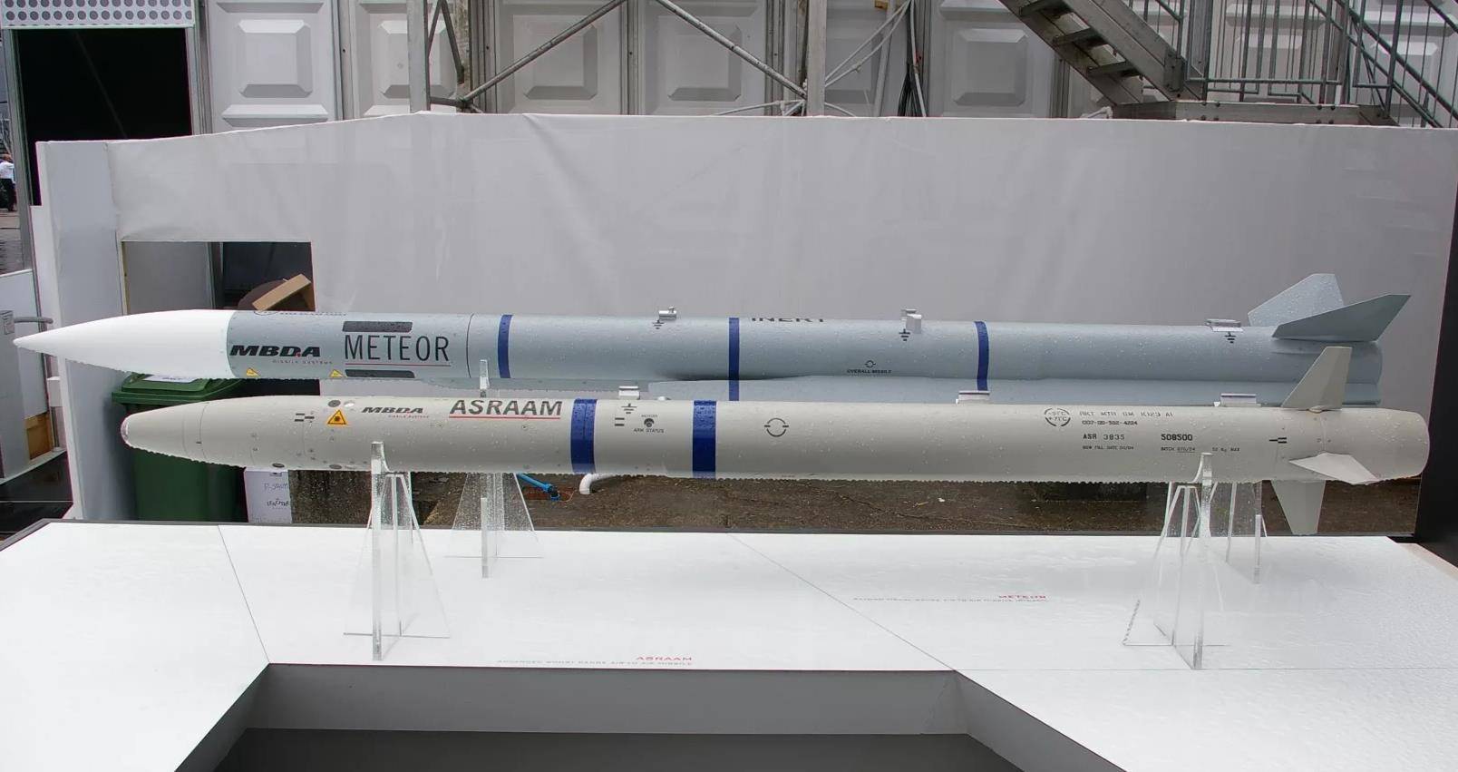 AIM-132空空导弹现身，乌军获取重要装备，俄需要提防_搜狐网