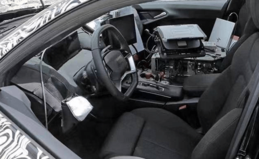 还看Model Y?尺寸加长+激进造型,奥迪新A4L曝光!换壳智己L5,你考虑么_搜狐汽车_搜狐网