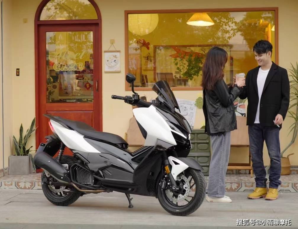 终于等到你！升仕150踏板150D/M上市，售价15800元，标配三代PKE_搜狐汽车_搜狐网