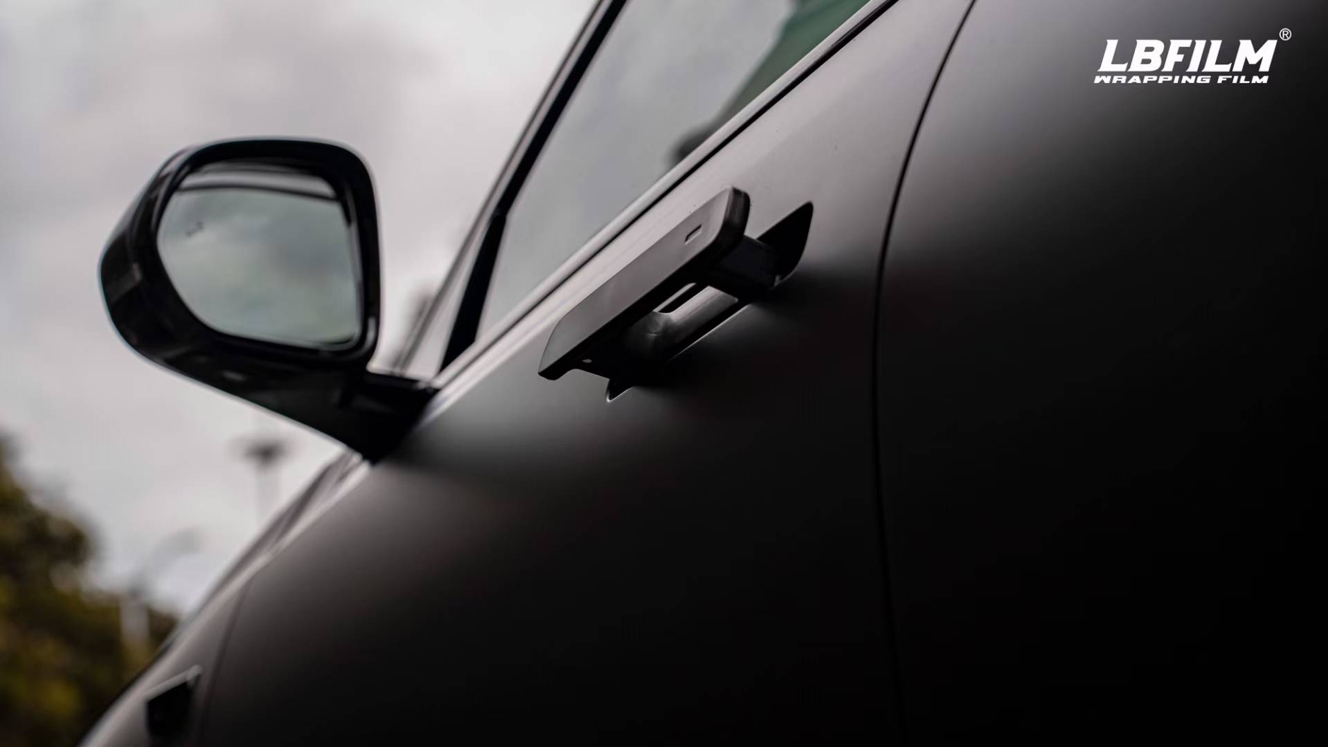 理想L9-LB改色膜消光暗影黑，回头率爆满的存在_搜狐汽车_搜狐网