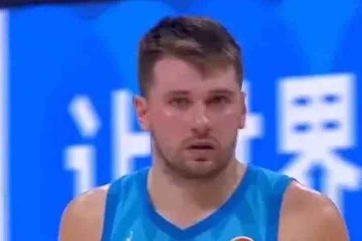 东契奇被驱逐，斯洛文尼亚89-100加拿大男篮！_比赛_裁判_犯规