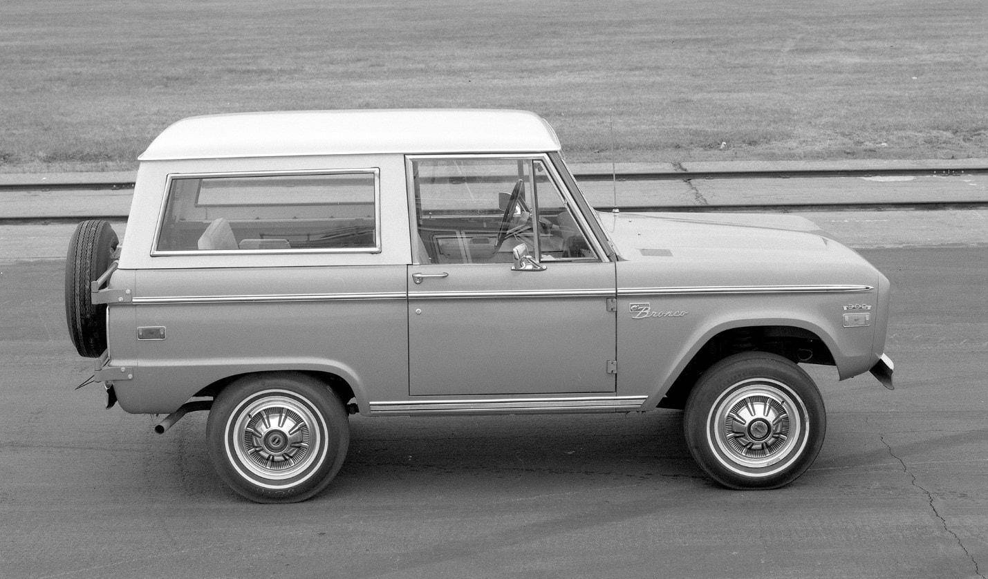 力压牧马人的Bronco，能从国产品牌中抢走销量吗？_搜狐汽车_搜狐网