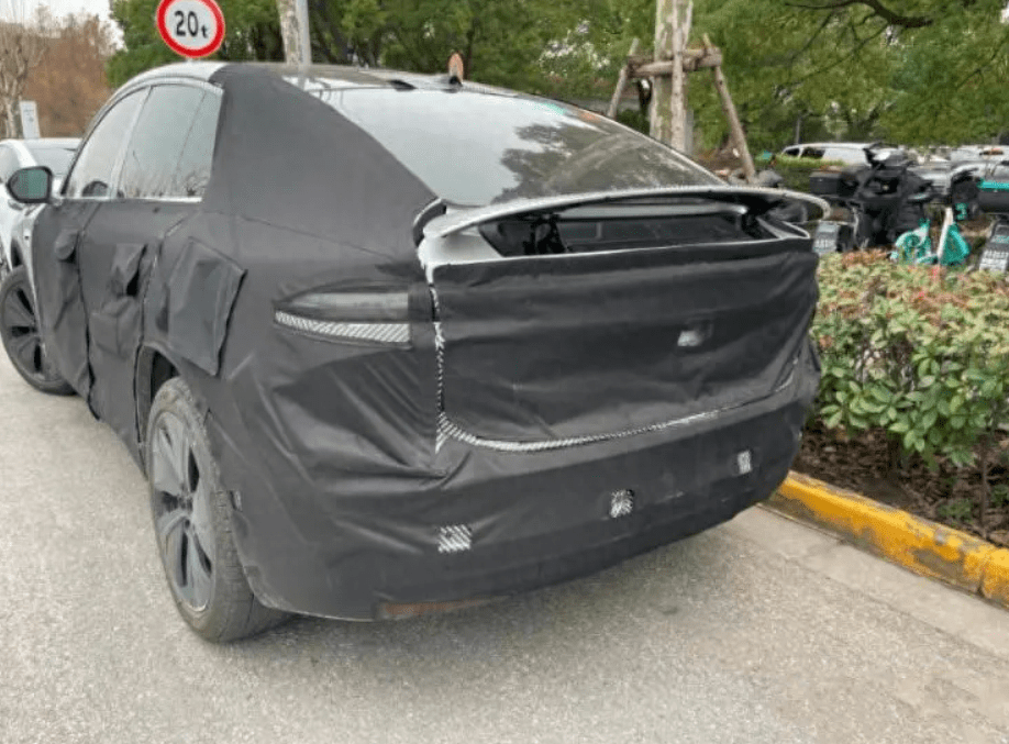 蔚来EC6谍照曝光，能否凭借TA当蔚小理老大哥？_搜狐汽车_搜狐网