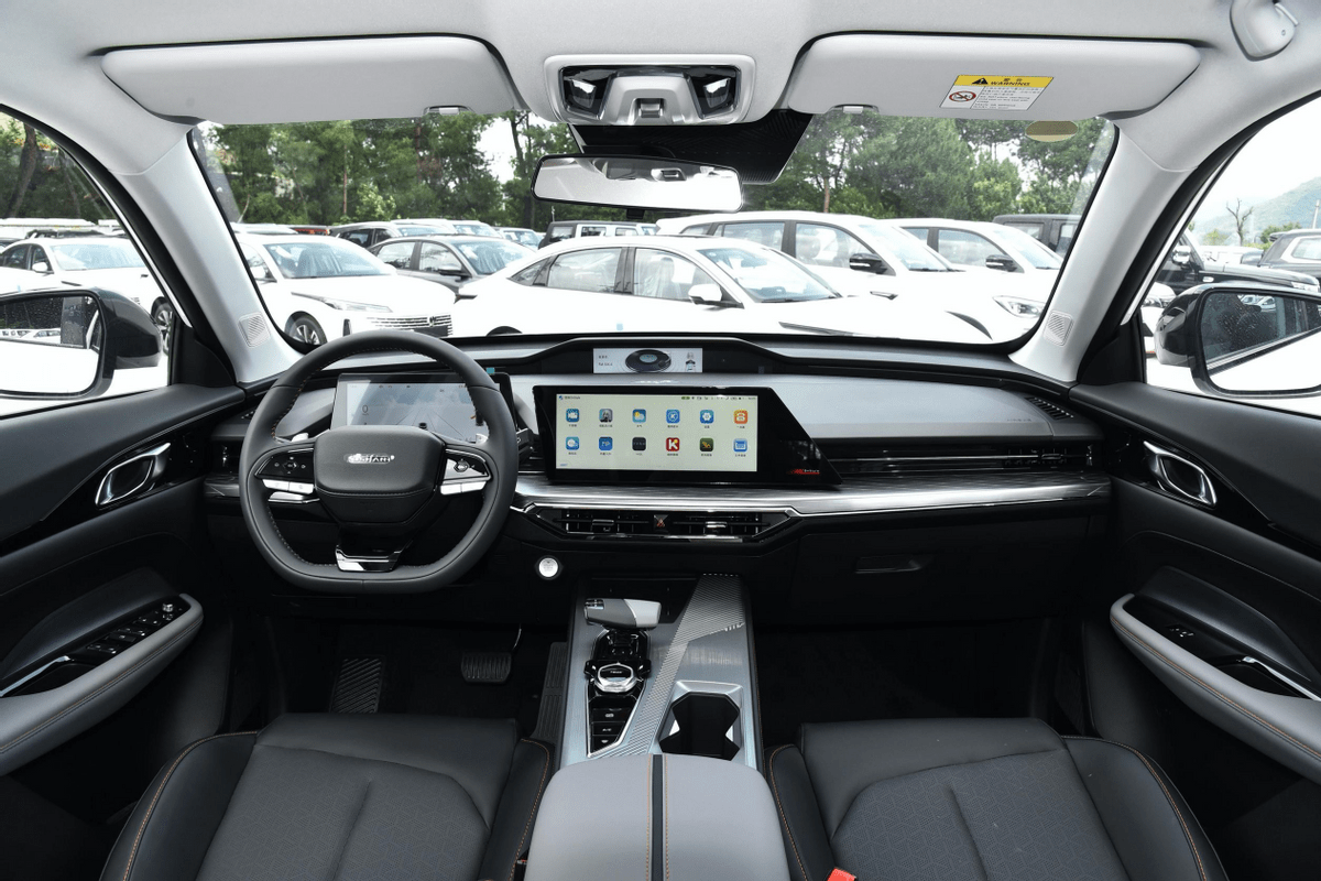 SUV经济适用性不行？我看长安欧尚Z6 / 博越COOL / 锋兰达就很行！_搜狐汽车_搜狐网