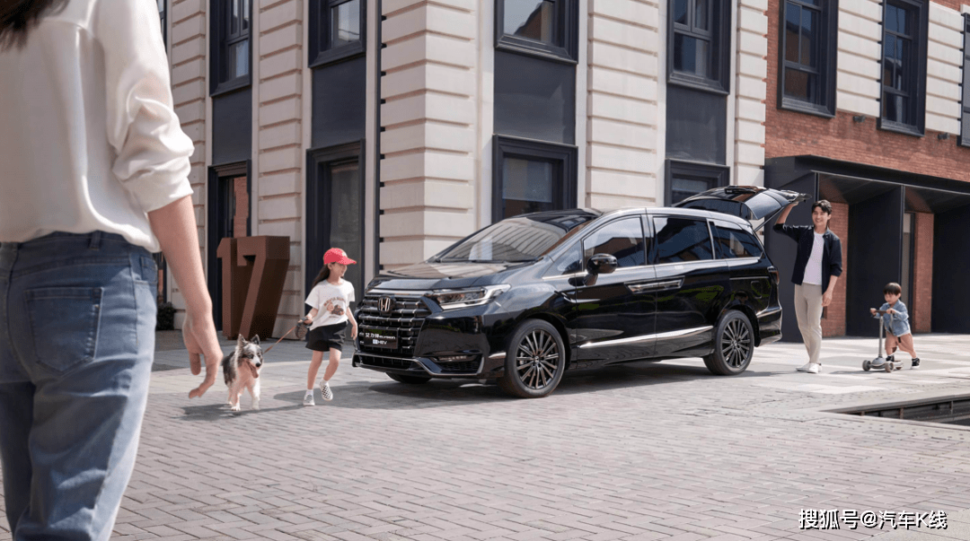 精准拿捏需求，艾力绅缘何成为家庭购买MPV首选？_搜狐汽车_搜狐网