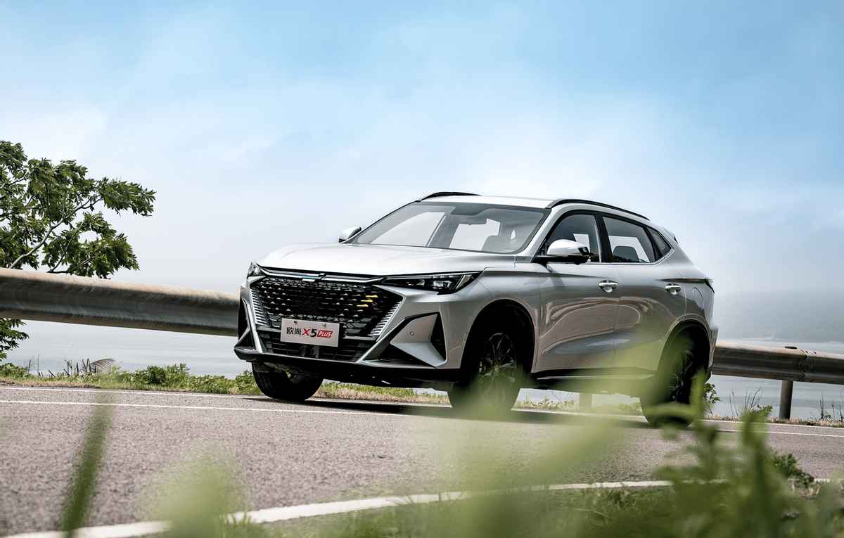 来抄作业，长安欧尚X5PLUS和缤越COOL应该这么选_搜狐汽车_搜狐网