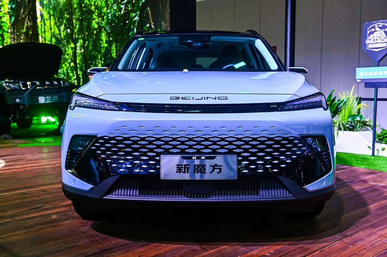 新魔方、新X7、新EU5 PLUS，“悦己体验官”贾冰力喊你来福州车展！_搜狐汽车_搜狐网