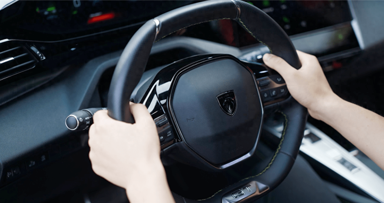 【标致408X长测10】乍看不咋地，但i-Cockpit是真牛！_搜狐汽车_搜狐网